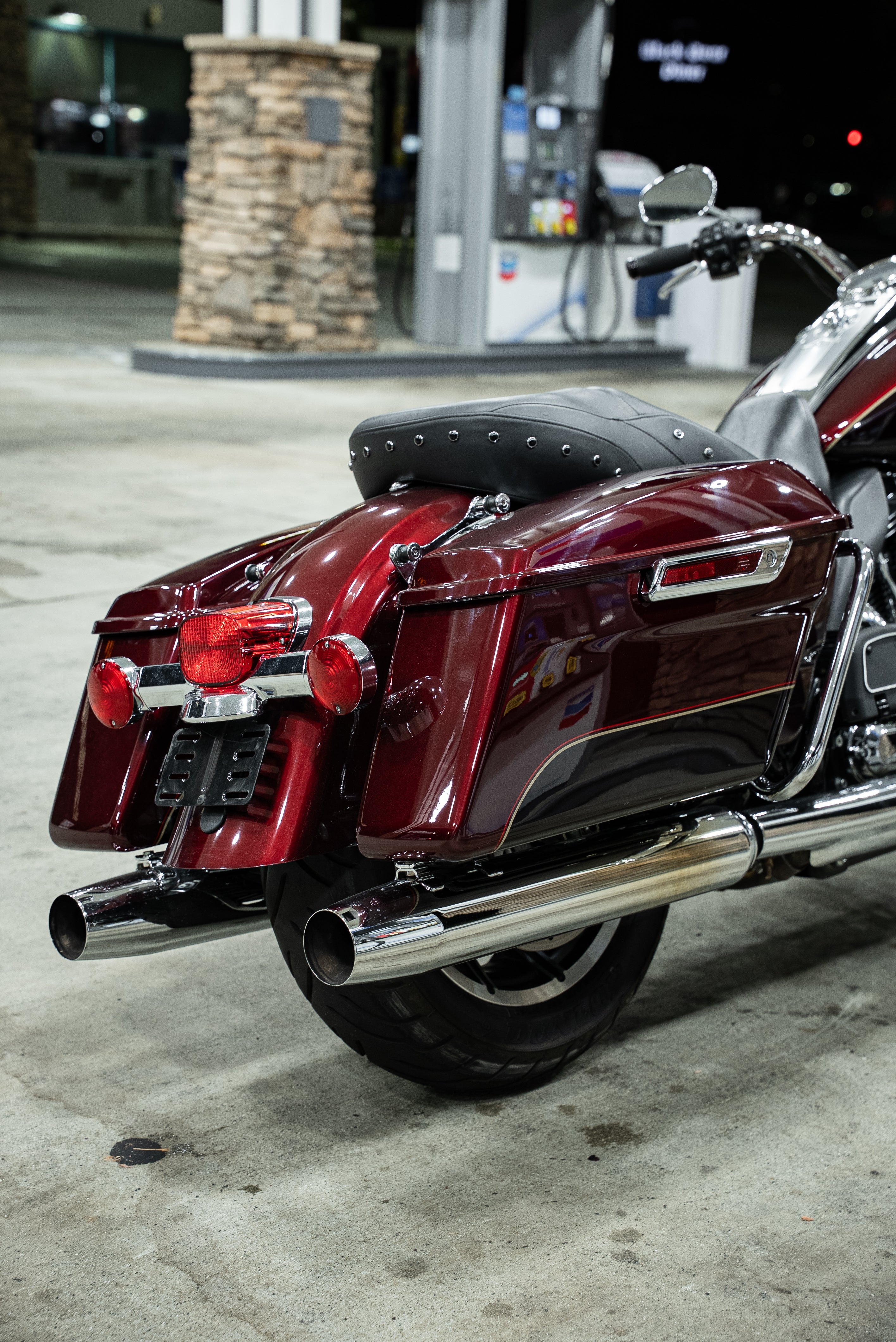 2015 Maroon Road King – Long Beach Custom Baggers