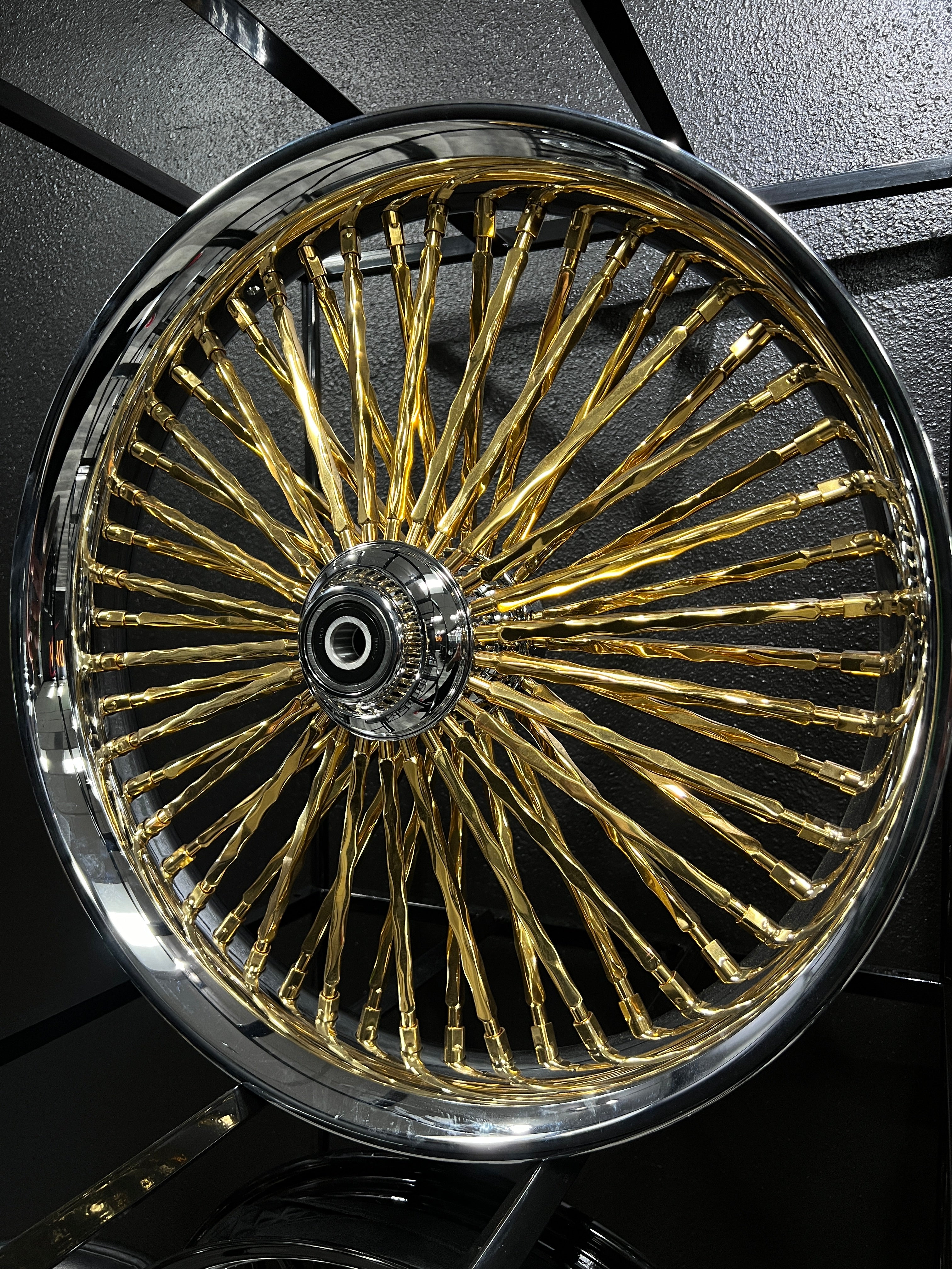 Touring Chrome Smooth Lip with Gold Plated Twisted Spokes – Long Beach ...